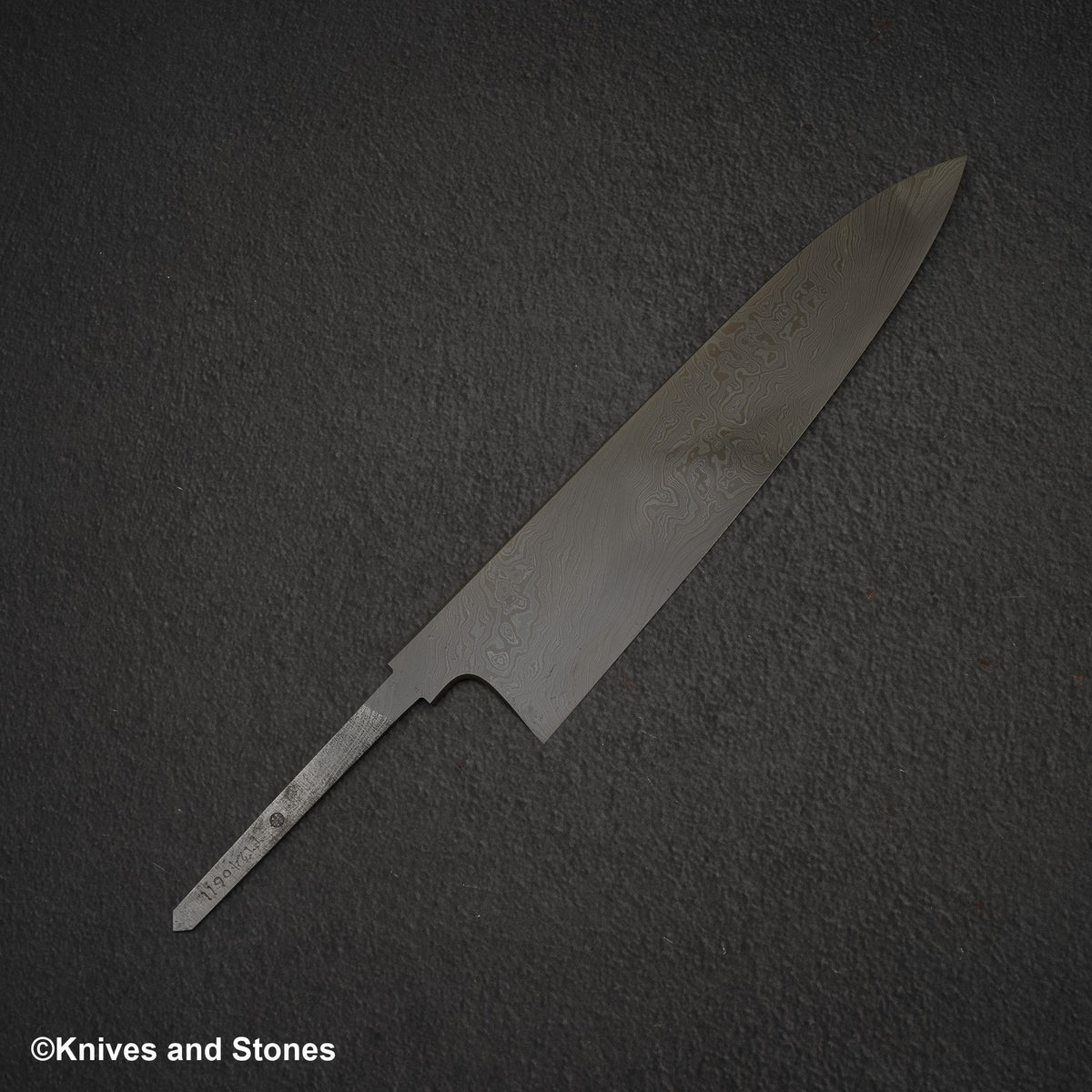 Shoichi Hashimoto (橋本庄市) White / Blue Coreless Gyuto "Tobikumo とびくも" 2 ...